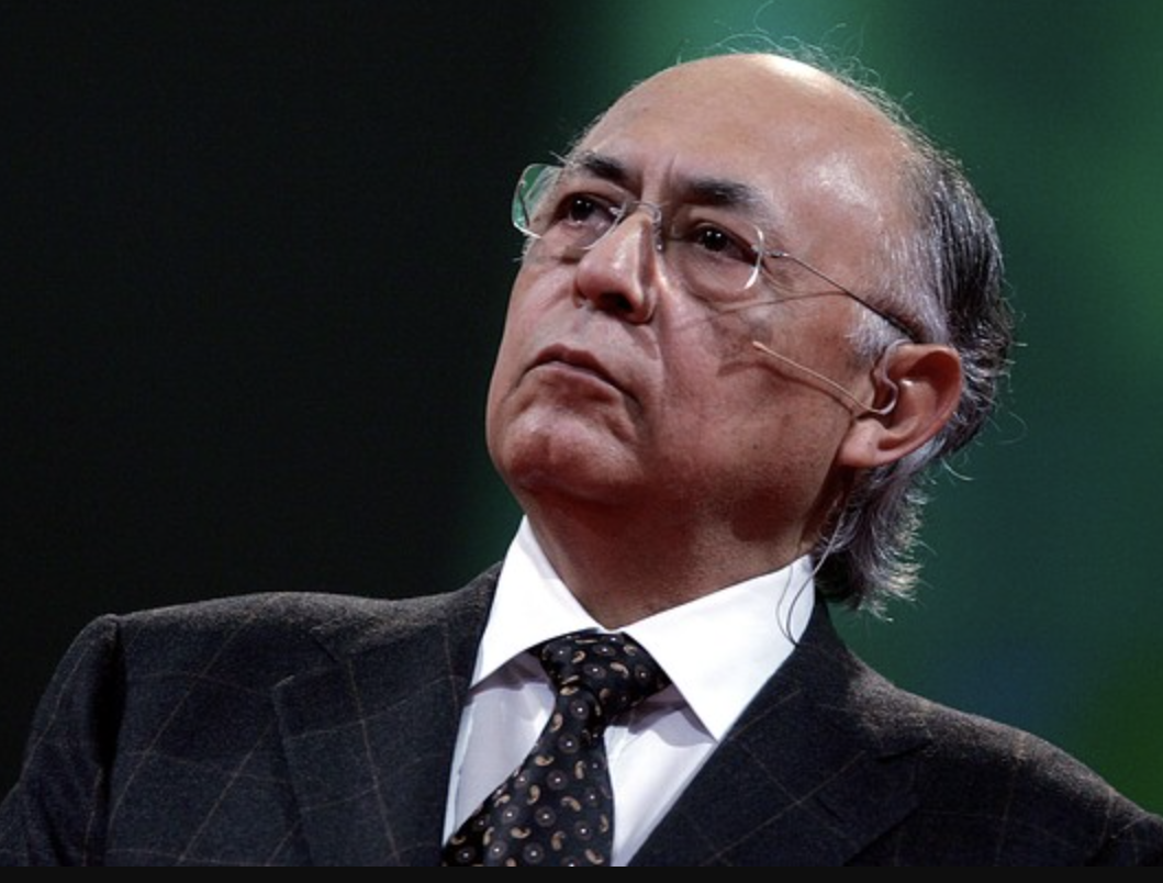 14 Known Bosses and CEOs Also Known as the Worst | eBaum's World