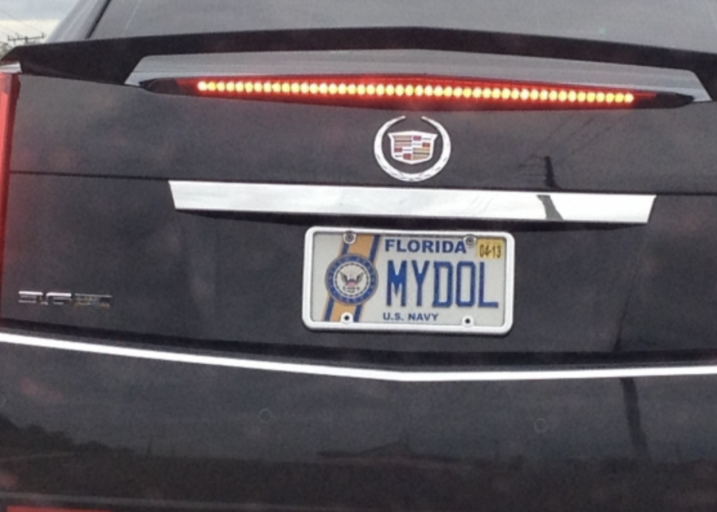 23 Funny License Plates That Make Driving More Fun | eBaum's World