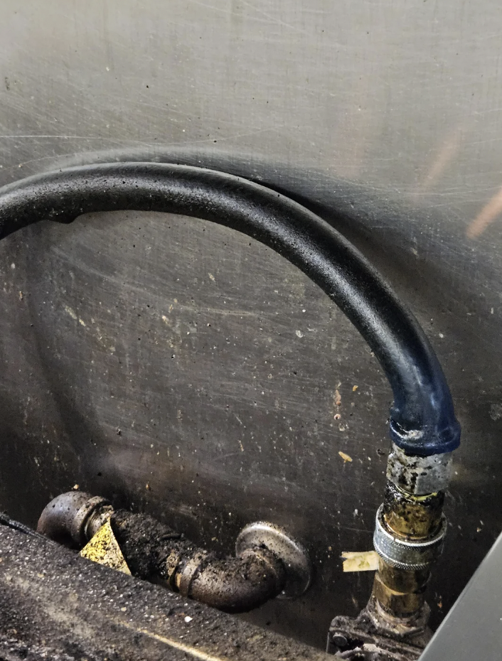 Sketchy Job Sites That are Definitely OSHA Violations | eBaum's World