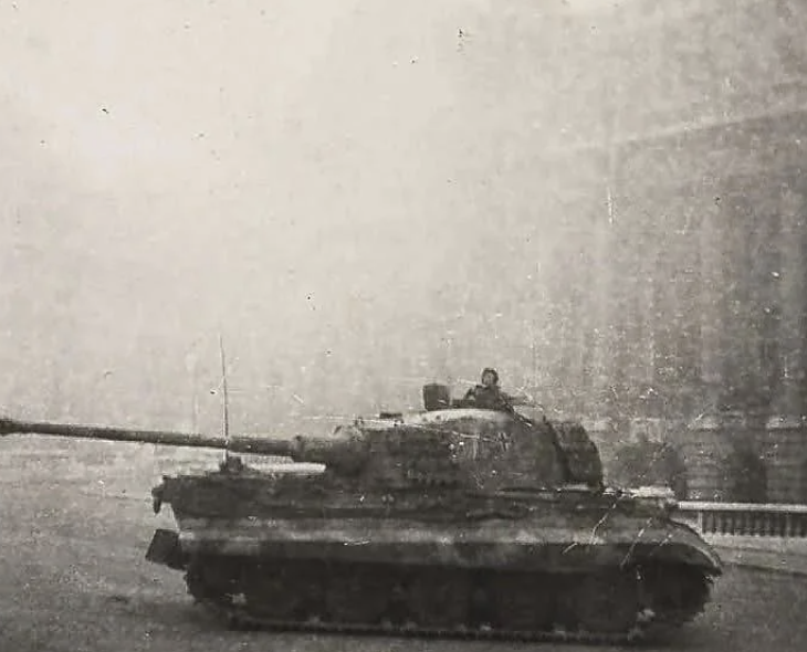 20 Stunningly Surreal Photos From History | eBaum's World