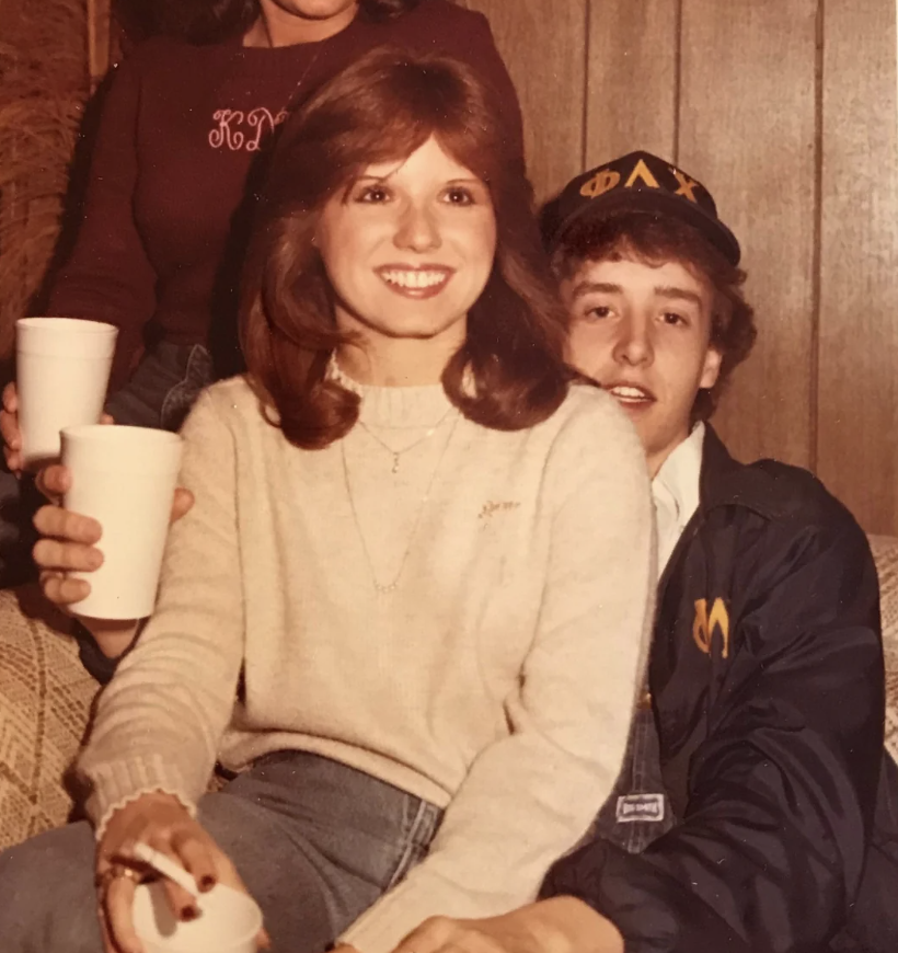 20 Totally Tubular Photos From '80s College Parties | eBaum's World