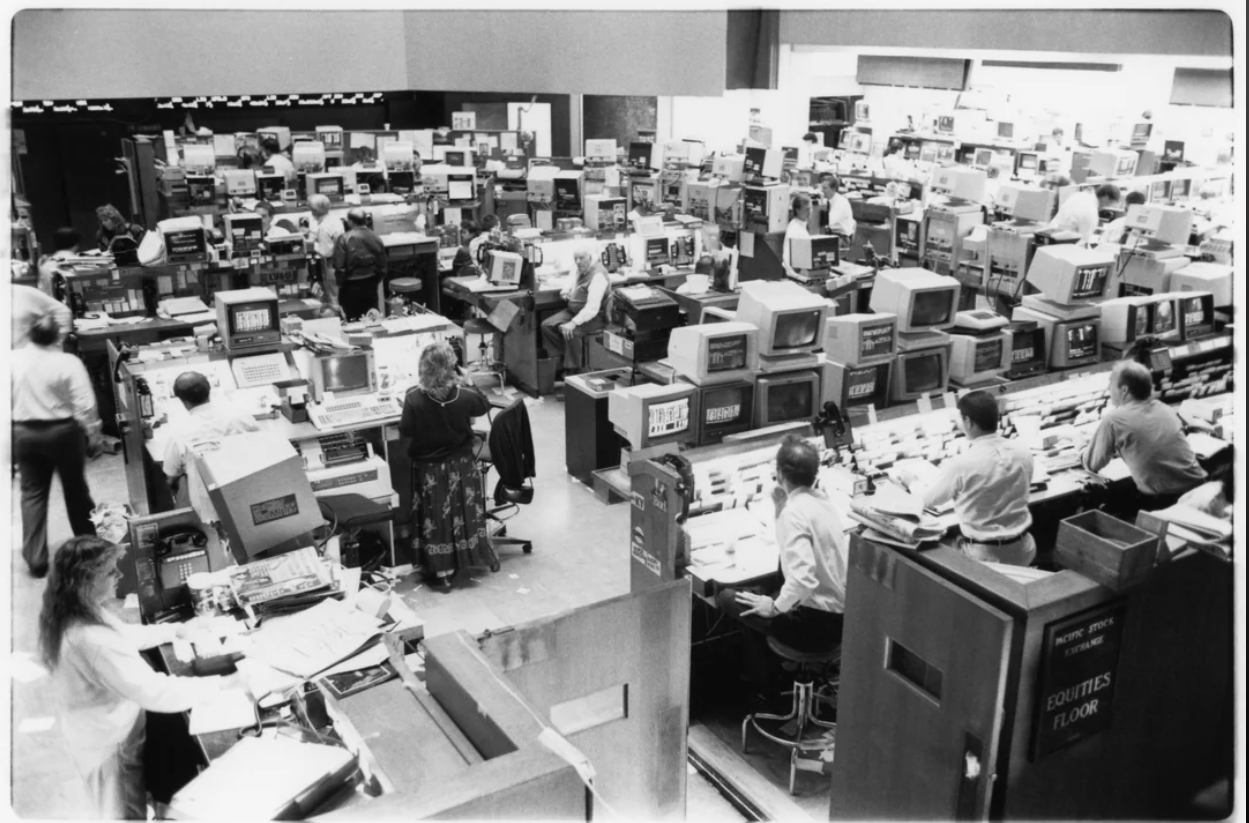 20 Photos of '70s, ‘80s and '90s Stock Brokers That Would Put Jordan ...