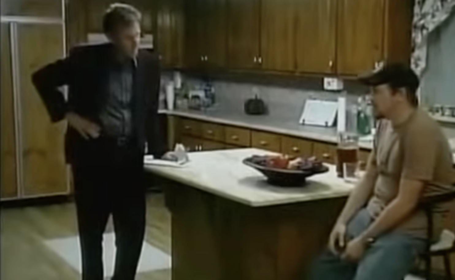 25 Creeps Who Came Face-to-Face With Chris Hansen | eBaum's World