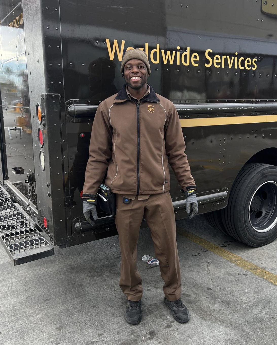 20 UPS Drivers Working Fashion Forward | eBaum's World
