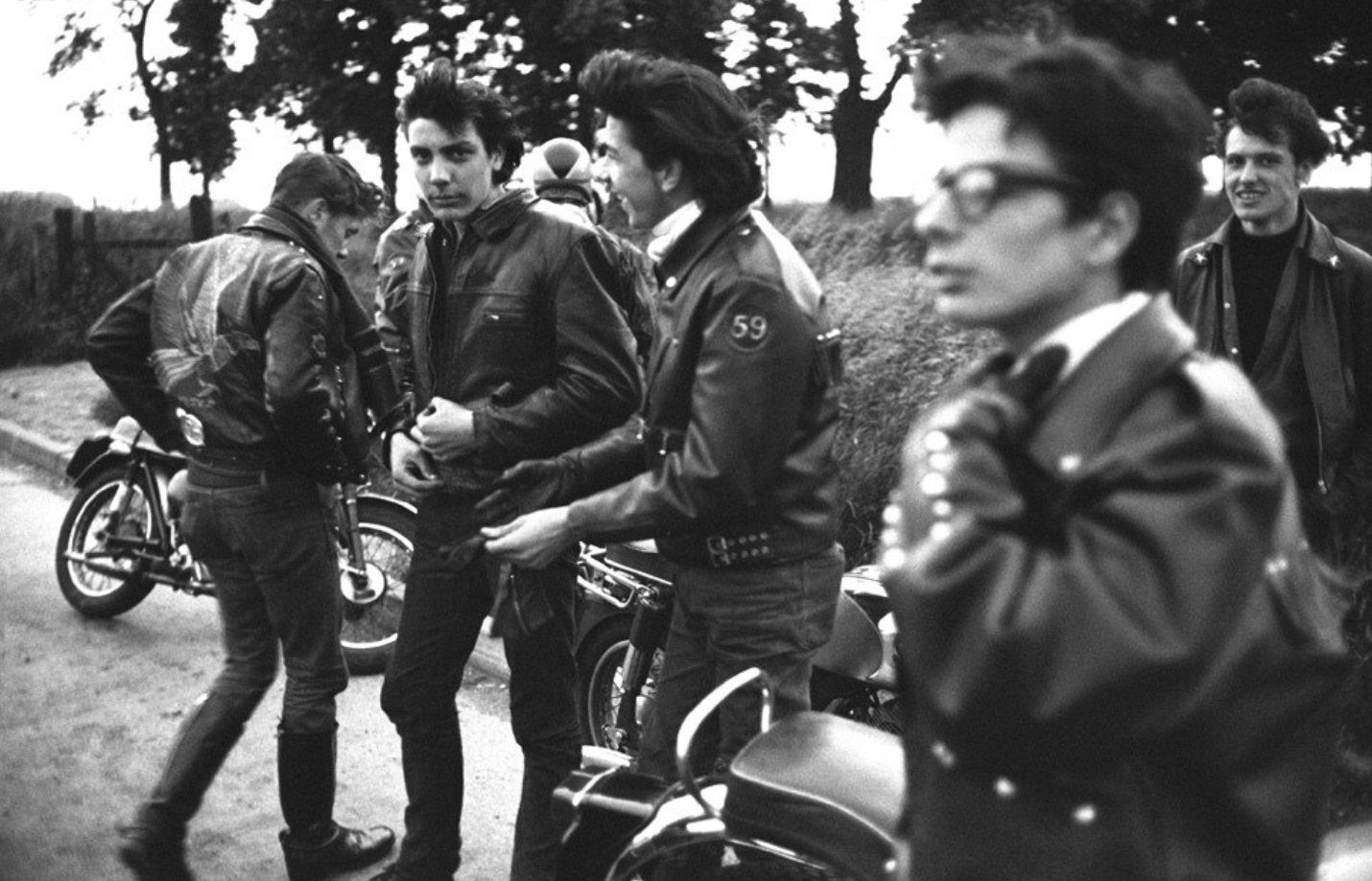 29 Old-School Photos That Show What Life looked Like For "Greasers ...