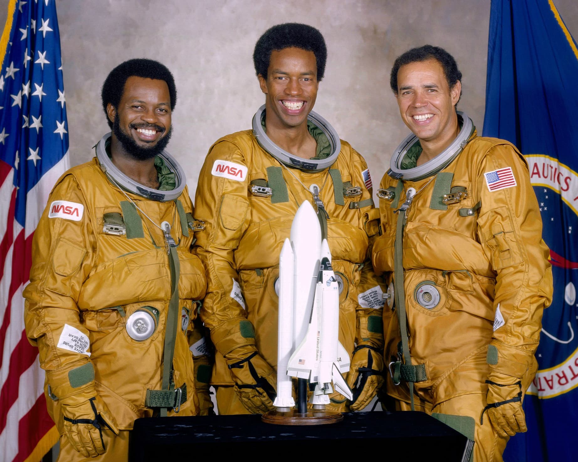 Pre-Moon Photos From NASA's Interesting Early Days | eBaum's World