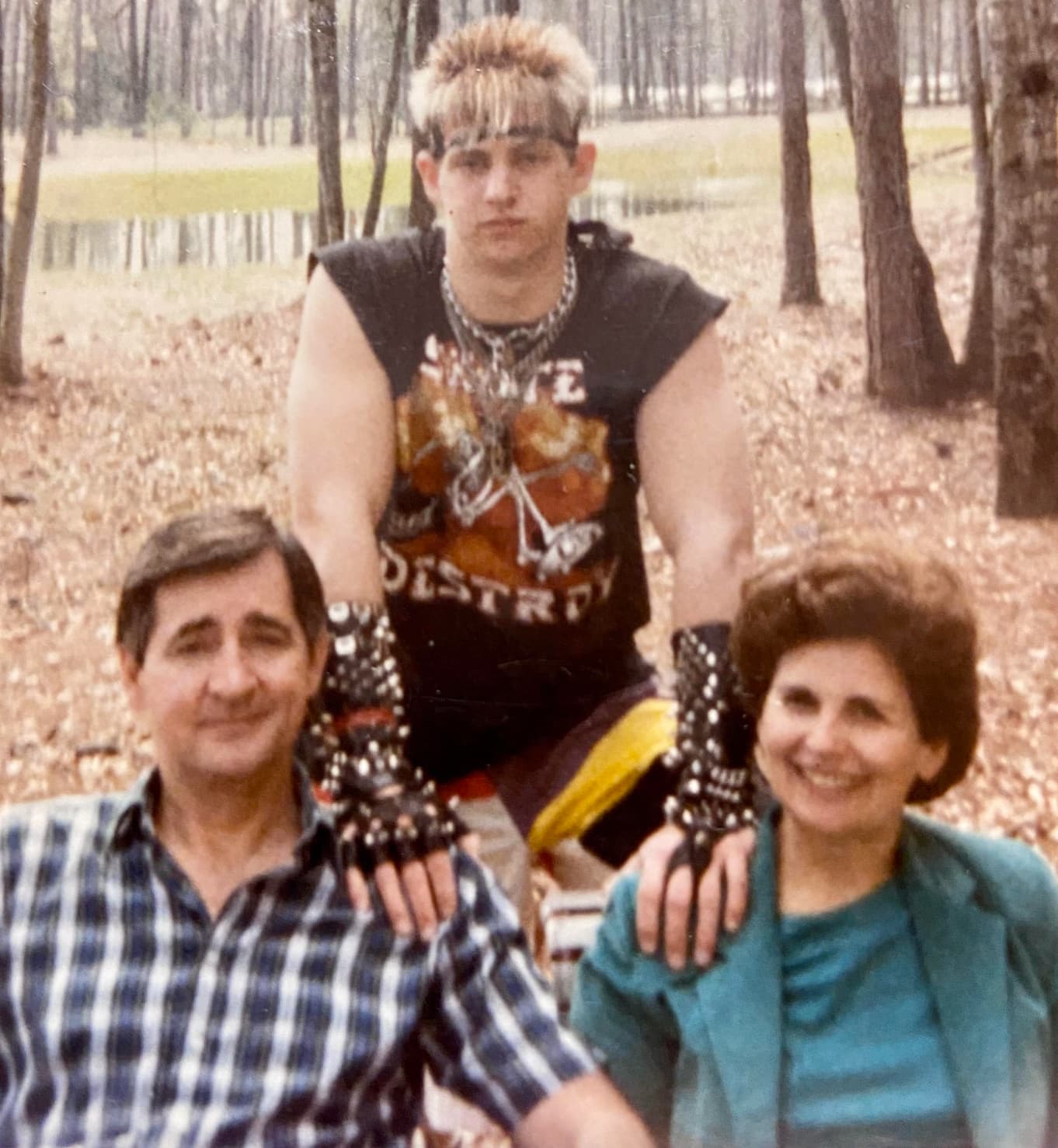 Awkward Family Photos Showing Real Life in the 1980s | eBaum's World