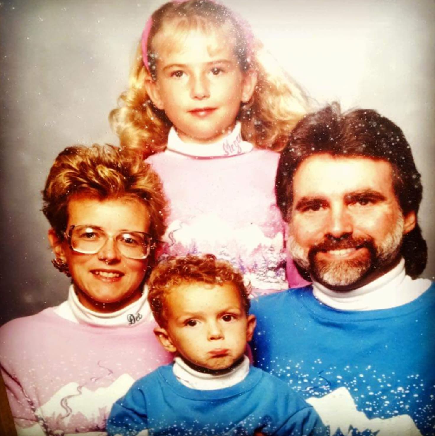 Awkward Family Photos Showing Real Life in the 1980s | eBaum's World