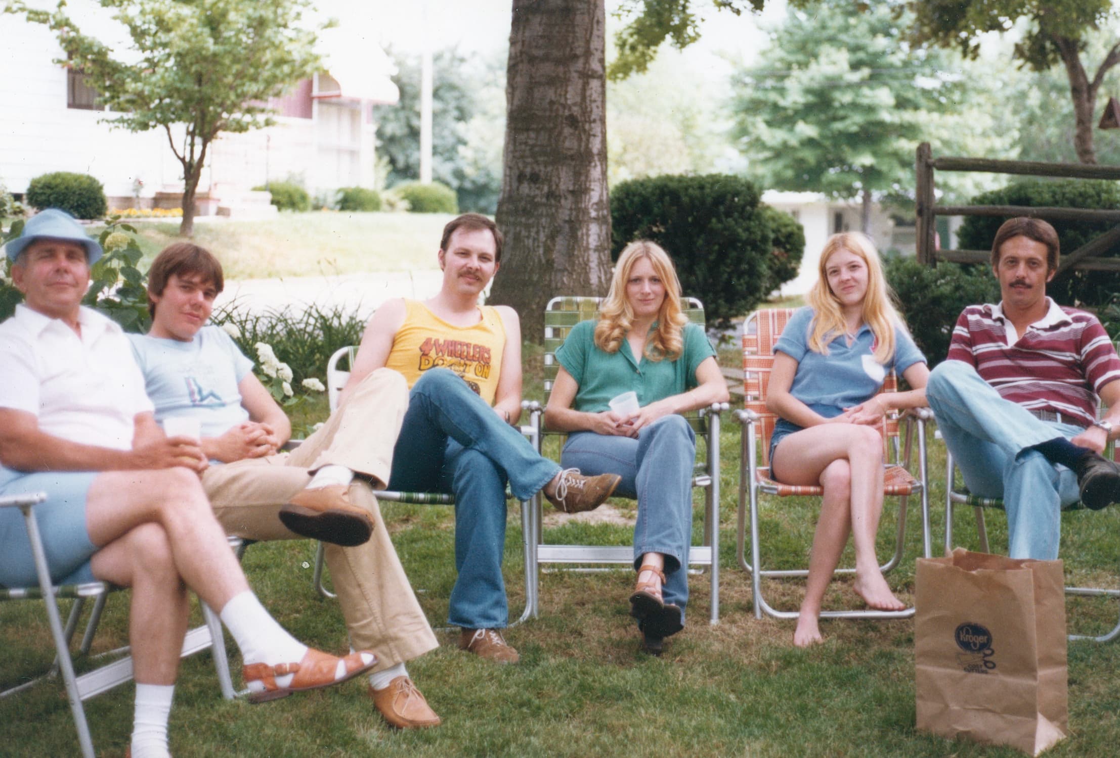 25 Photos of Summer Break Fun From the '70s and '80s | eBaum's World