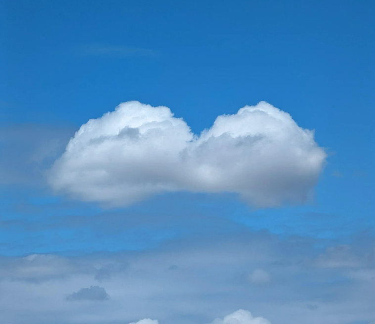 22 Titillating Pictures of Clouds That Look Like Something Else | eBaum ...
