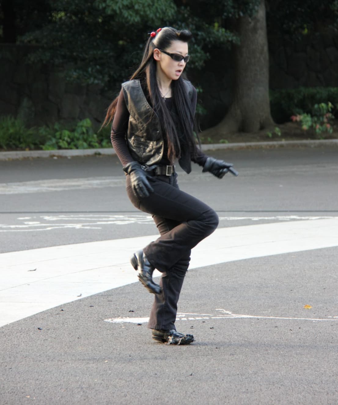 Japanese Gangsters and Greasers Vibing Up the Past | eBaum's World