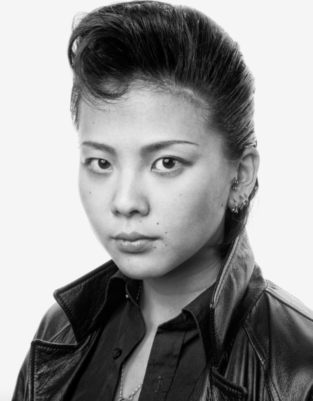 Japanese Gangsters and Greasers Vibing Up the Past | eBaum's World