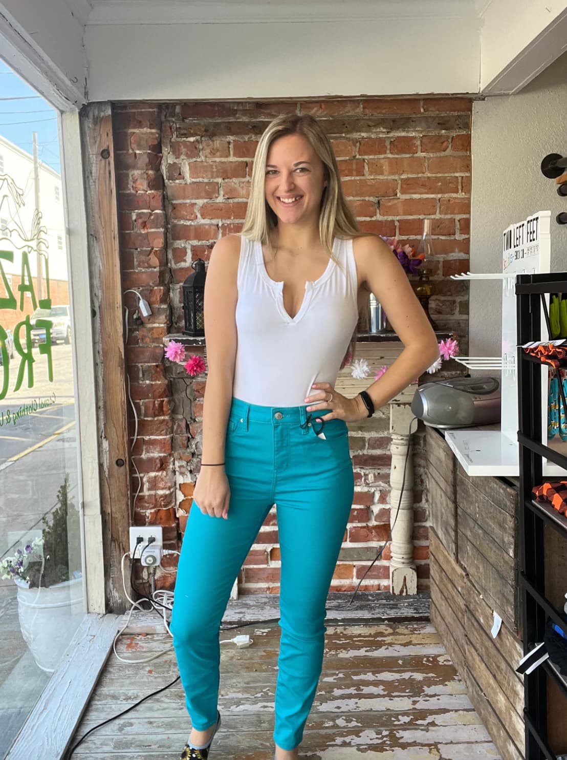 16 Photos That Remind Us the Millennials Invented Cringe | eBaum's World