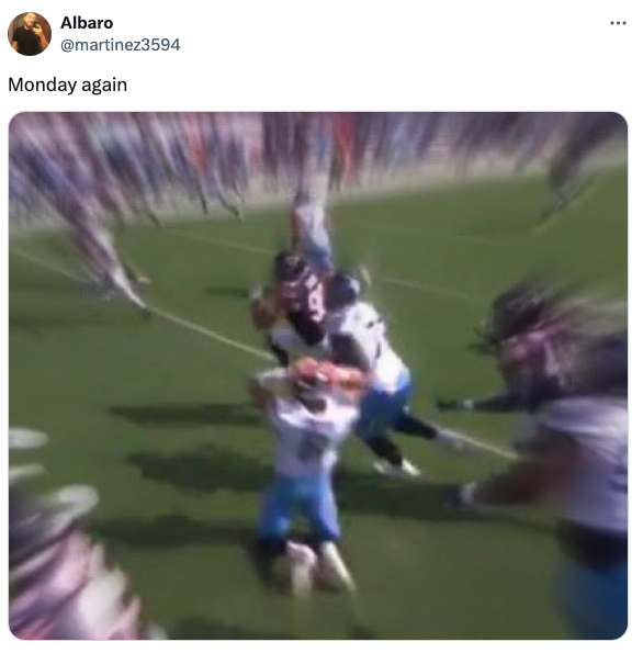 The 27 Best Memes and Tweets From Week One of NFL Football | eBaum's World