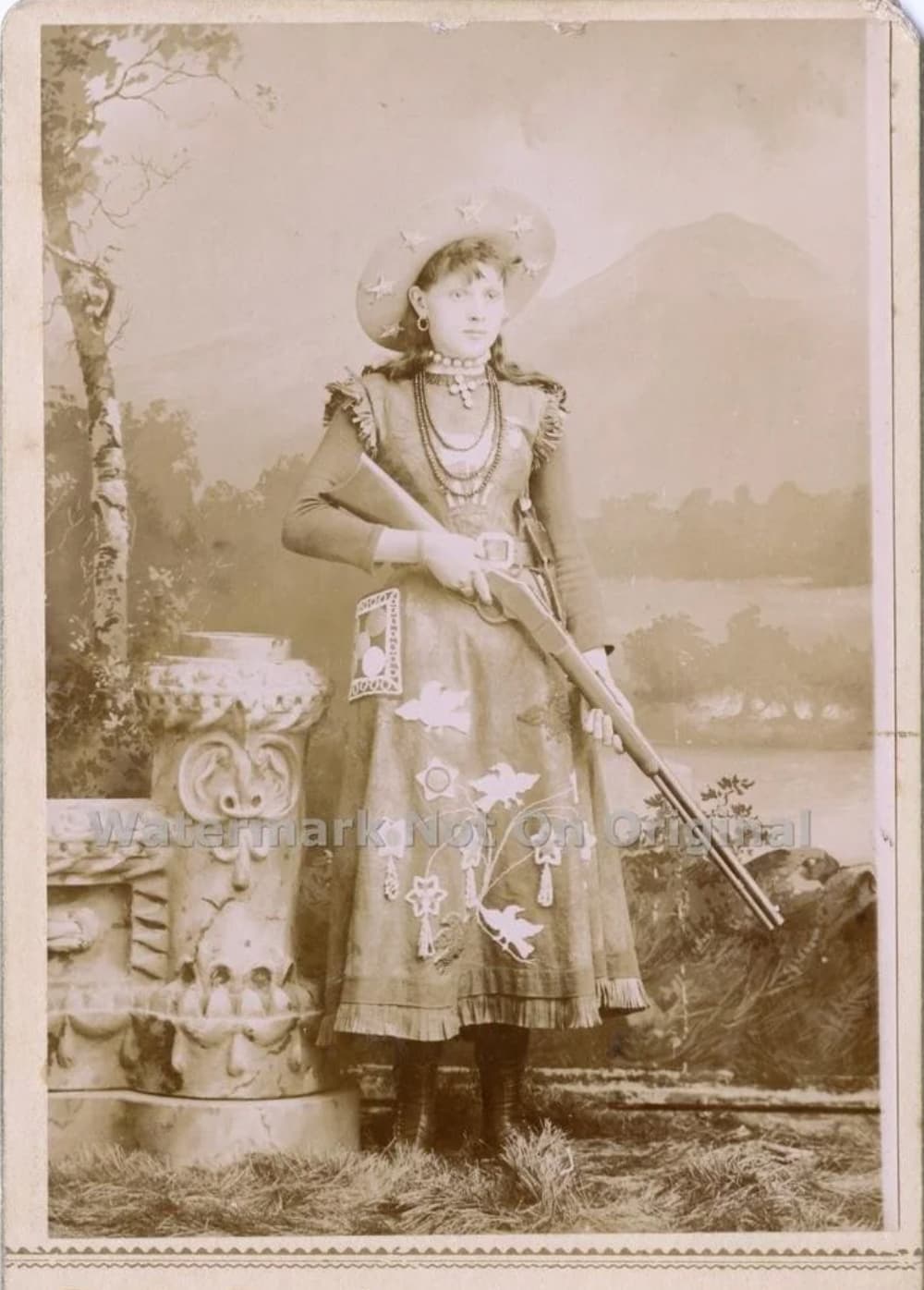 Wild Women Who Help Tame the West | eBaum's World