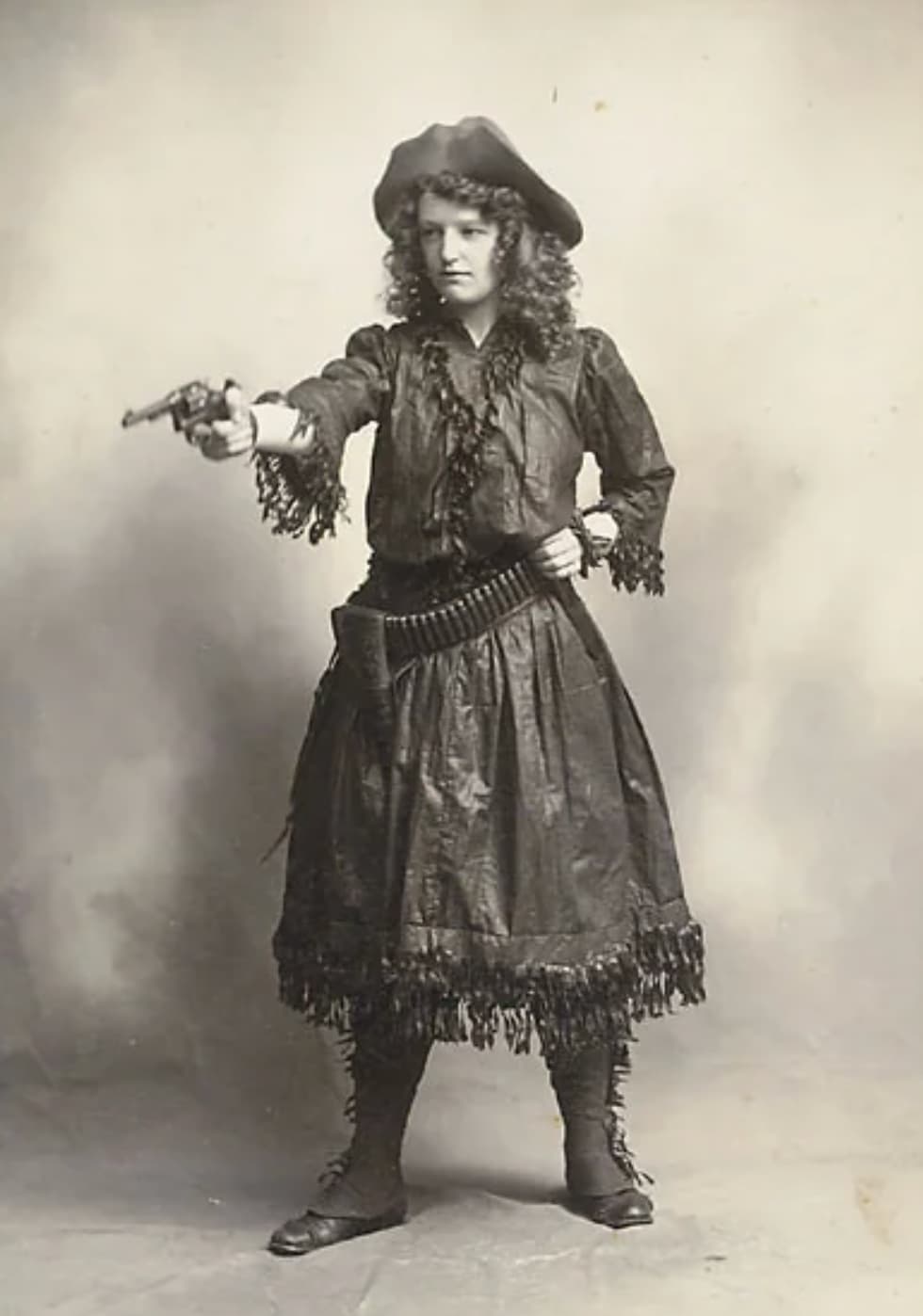 Wild Women Who Help Tame the West | eBaum's World