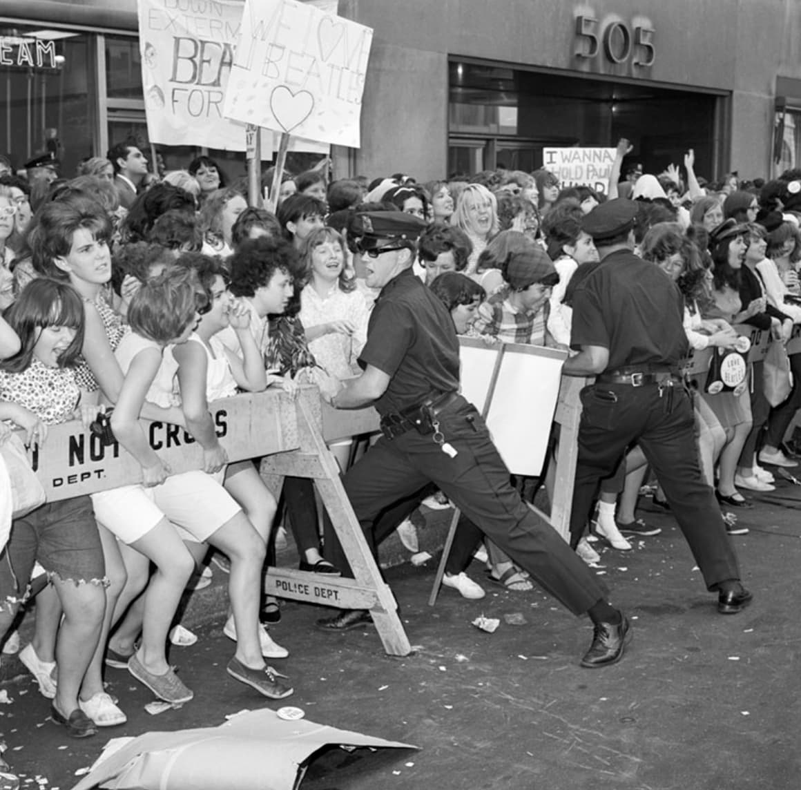 Fascinating Photos of What Life Looked Like in 1964 | eBaum's World