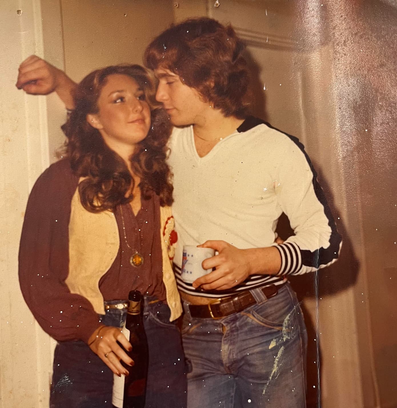 Remembering the Fun of a '70s House Party in Photos | eBaum's World