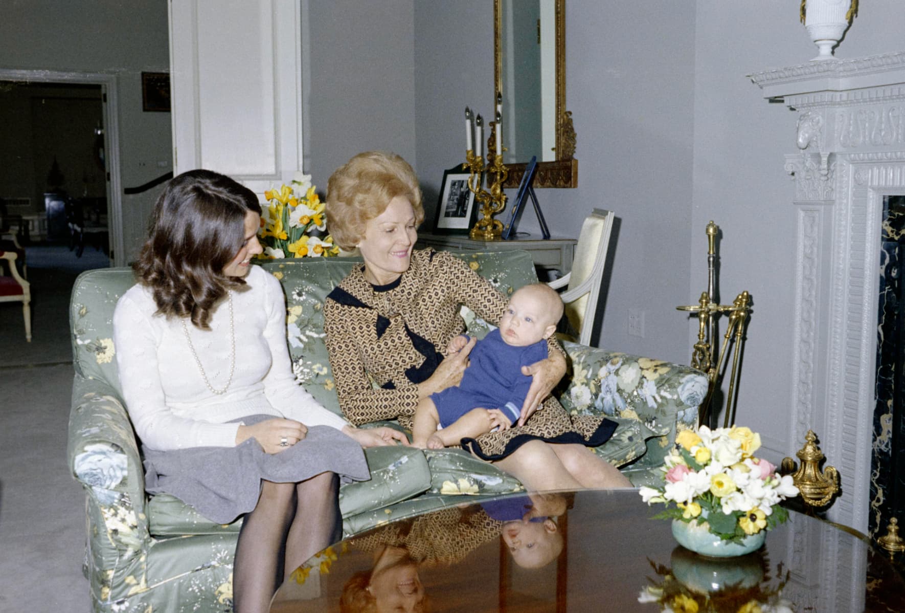 37 Fascinating Photos of What the World in 1972 | eBaum's World