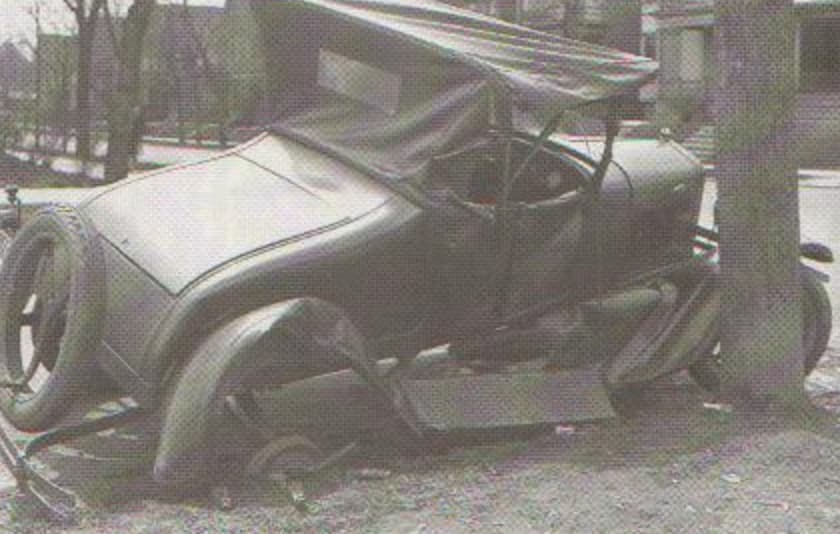 24 Historical Photos of Model T Accidents That Show Some People Can't ...