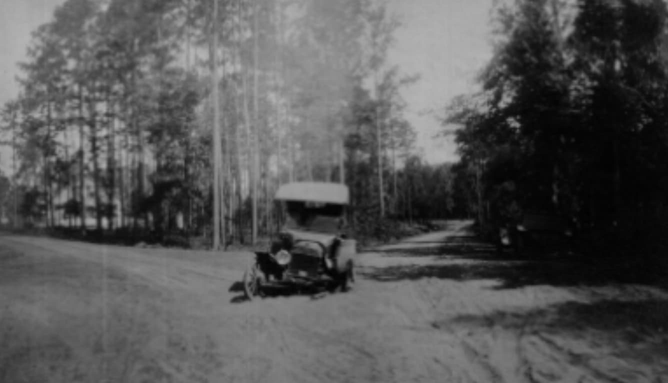 24 Historical Photos of Model T Accidents That Show Some People Can't ...