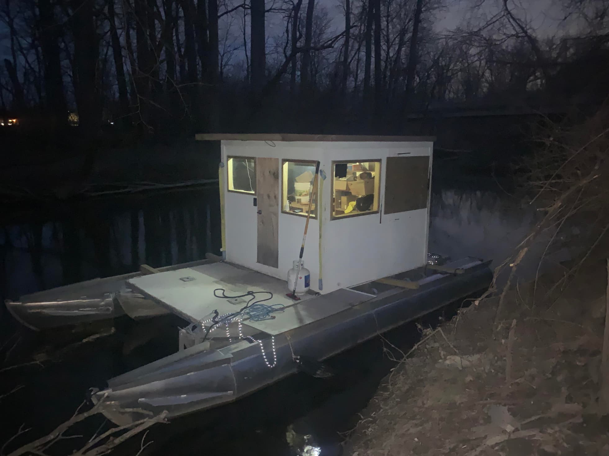 16 Clever Bootleg Backwoods Boats | eBaum's World