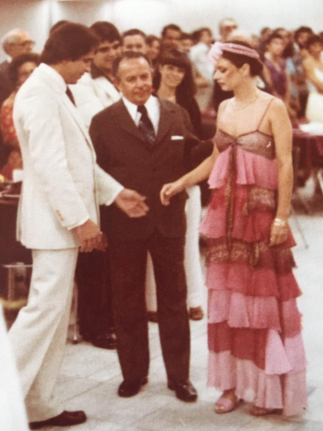 Old-School Images of 1981 Kicking Off the '80s | eBaum's World