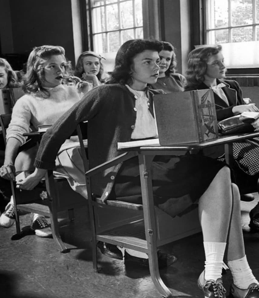 22 Photos of What School Looked Like in the 1950s | eBaum's World