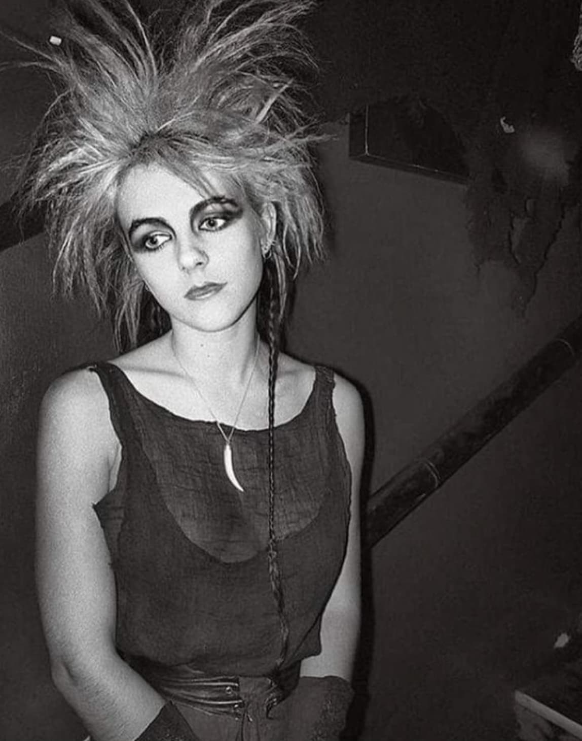 Photos of Elizabeth Hurley from '80s New Wave and On | eBaum's World