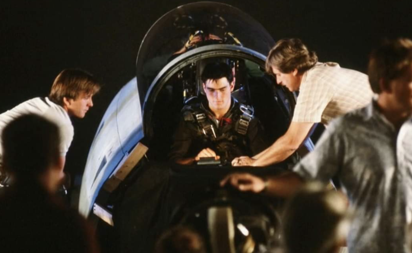 Ace Photos Behind-the-Scenes of the Original ‘Top Gun’ | eBaum's World