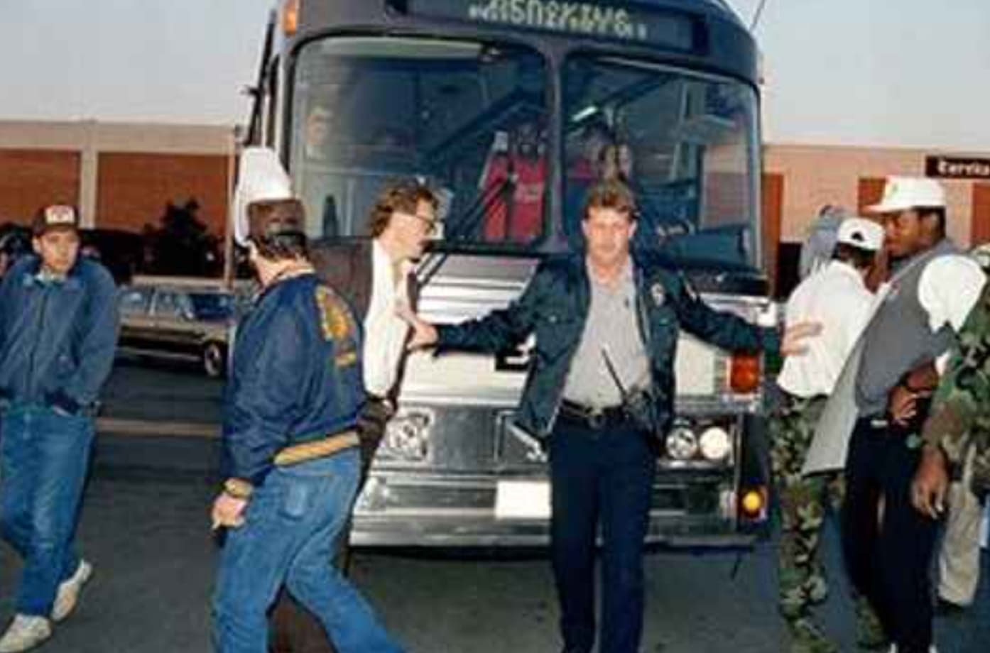 The 1987 NFL Strike Remembered in Photos, Not Football | eBaum's World