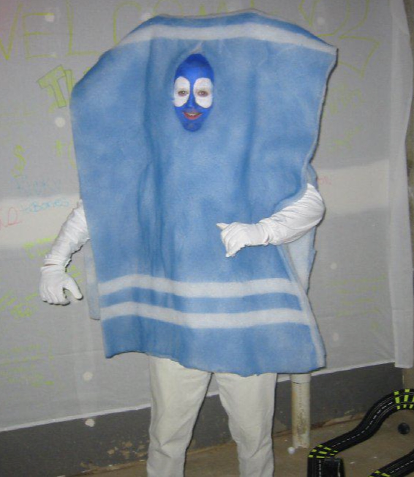 45 Late-Night Cursed Pics to Stay Up With | eBaum's World