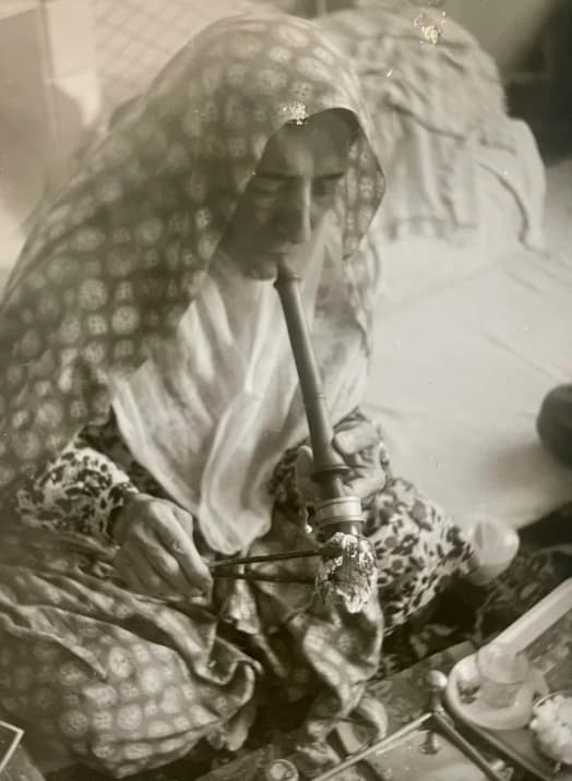 23 Vintage Photos of People Getting Zooted in Opium Dens | eBaum's World