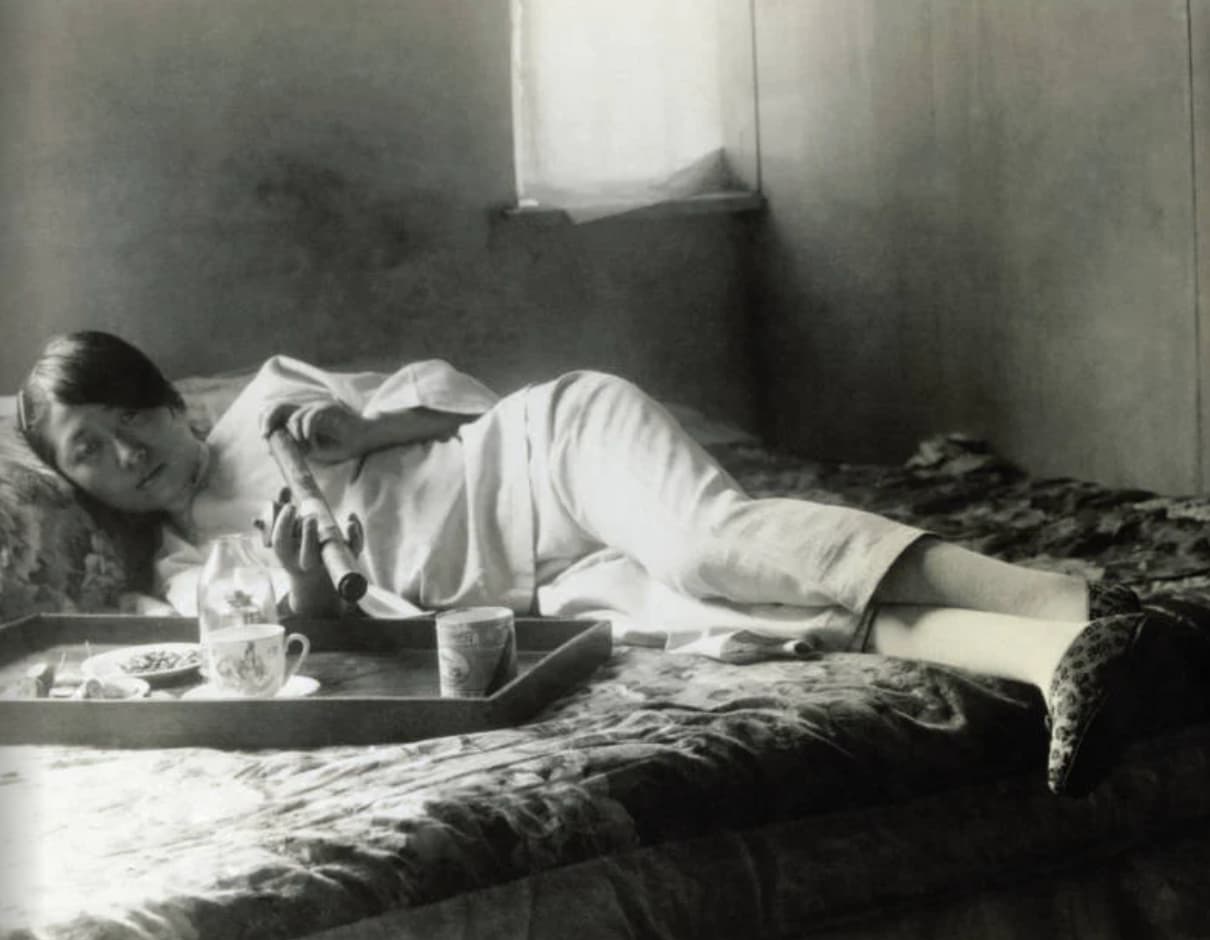 23 Vintage Photos of People Getting Zooted in Opium Dens | eBaum's World