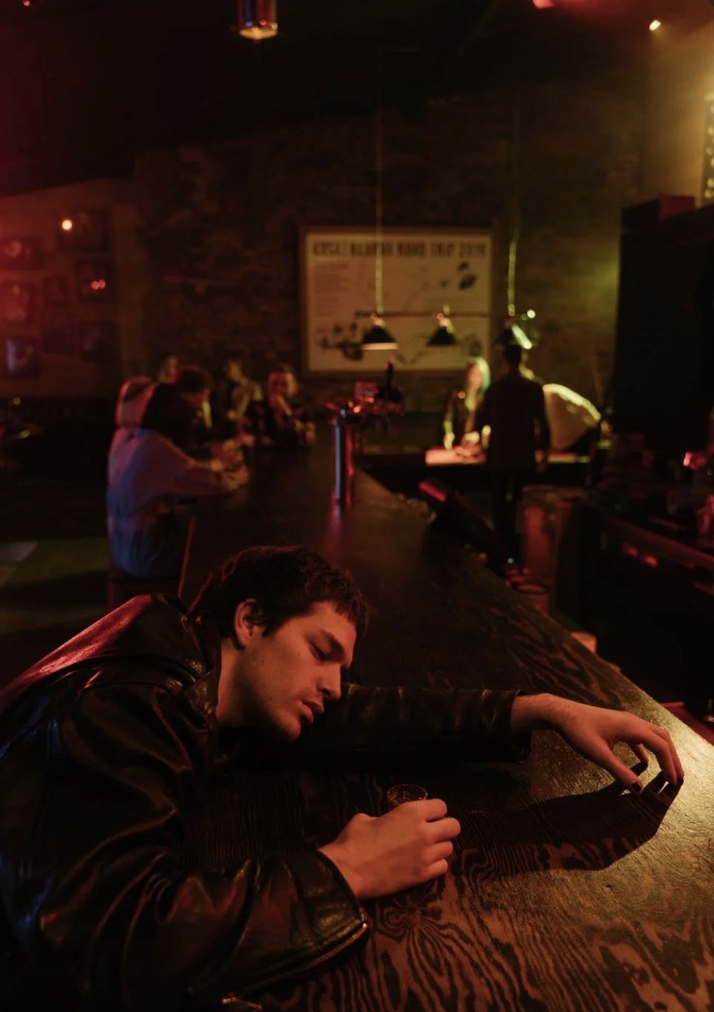 39 Drunk Pics for Those Celebrating and Forgetting Blackout Wednesday ...