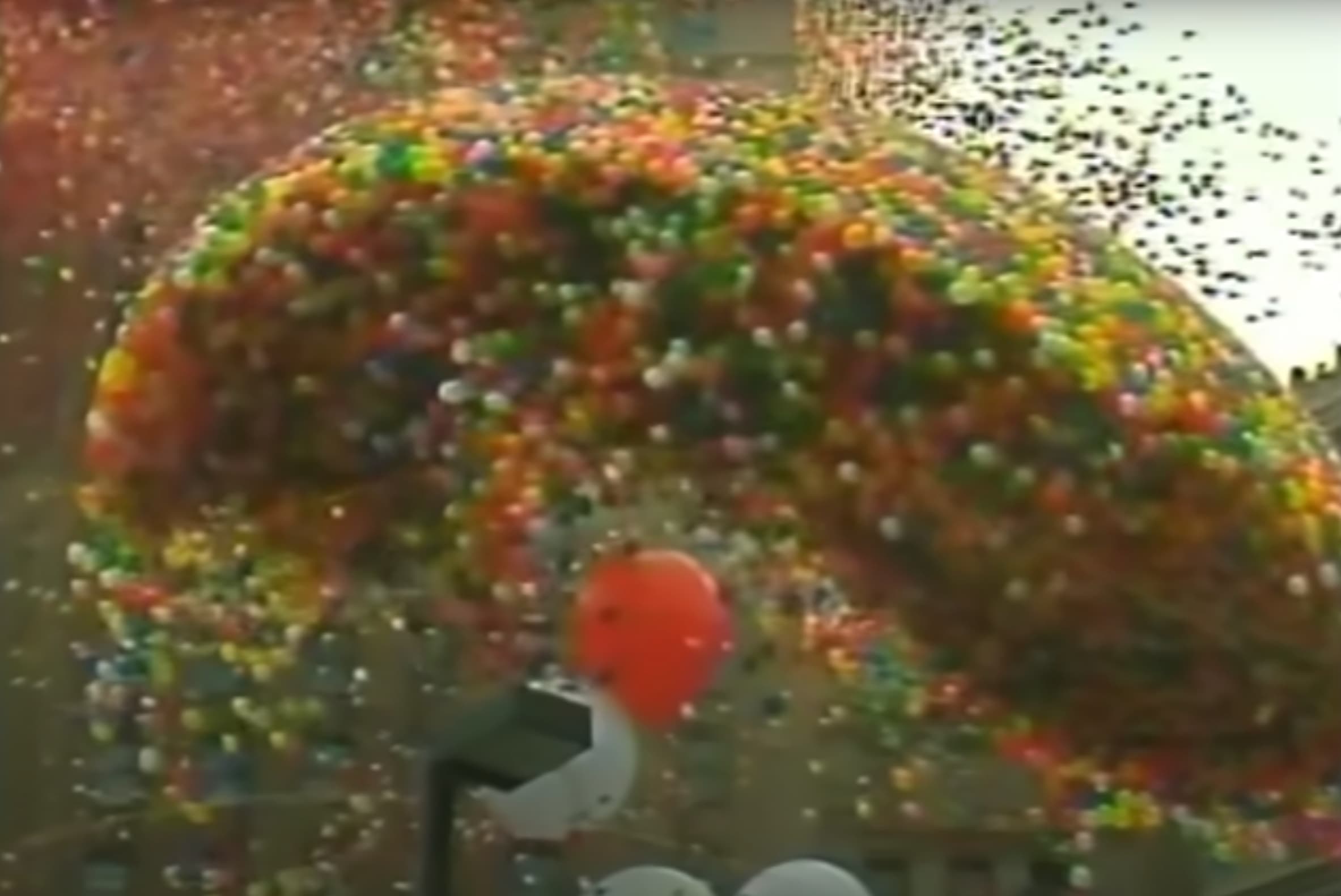 10 Photos Remembering Cleveland's Balloon Disaster | eBaum's World