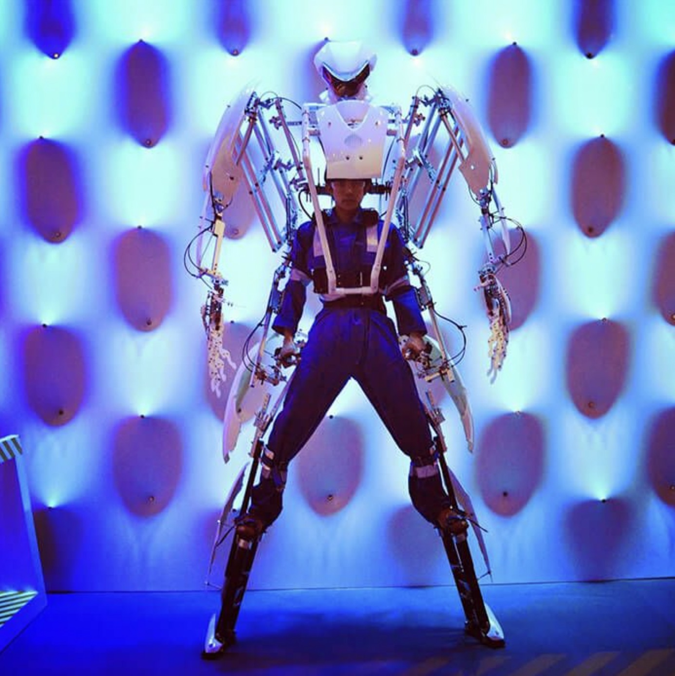 32 Cool Mech Suits AI Will Eventually Use to Crush Us | eBaum's World
