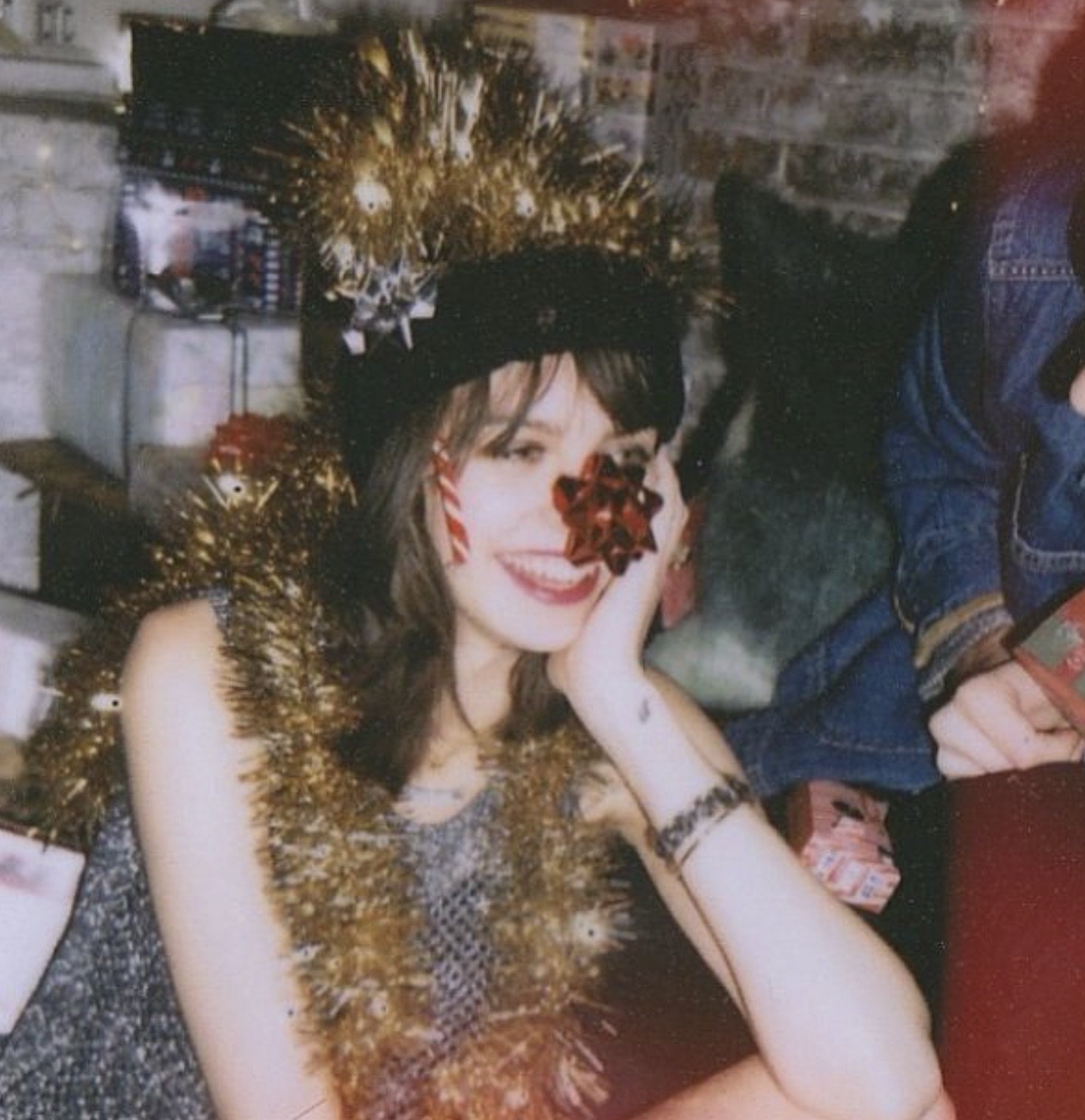 32 Sloshy Pics from a Very Drunk Christmas | eBaum's World