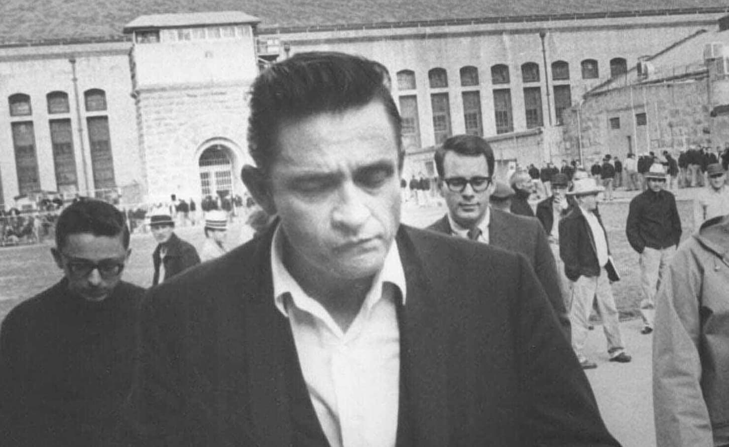 10 Photos Telling The Inside Story Of Johnny Cash's Folsom Prison ...