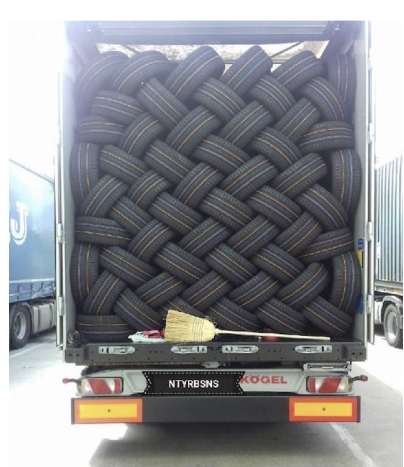 40 Fascinating Photos Providing Stimulating Imagery | eBaum's World