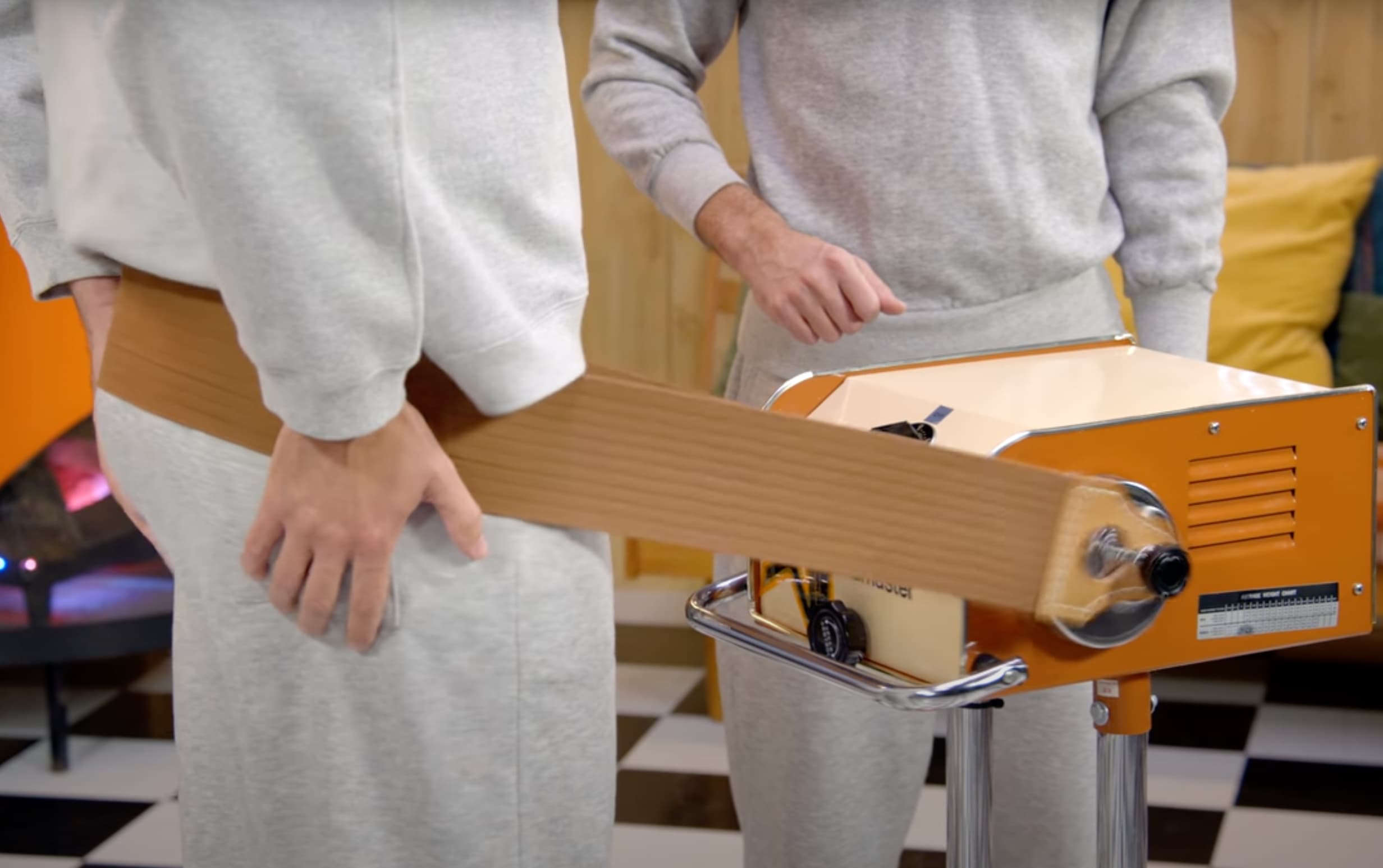 The 10 Most Worthless and Dangerous Pieces of Gym Equipment Ever ...