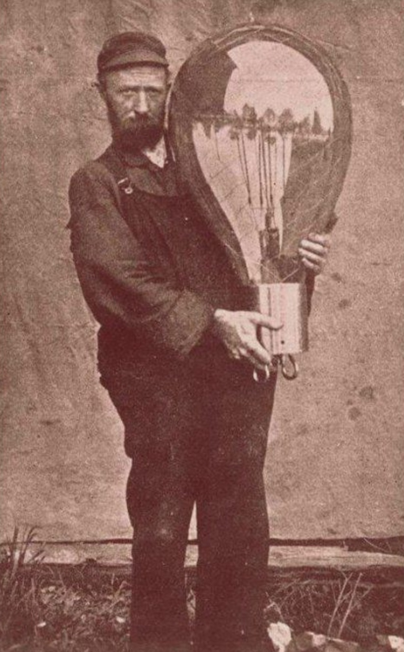 32 Bright Photos of History's Biggest Ever Lightbulbs | eBaum's World