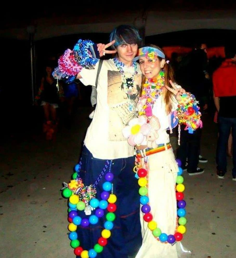 10 Stroboscopic Pics of the '90s Rave World | eBaum's World