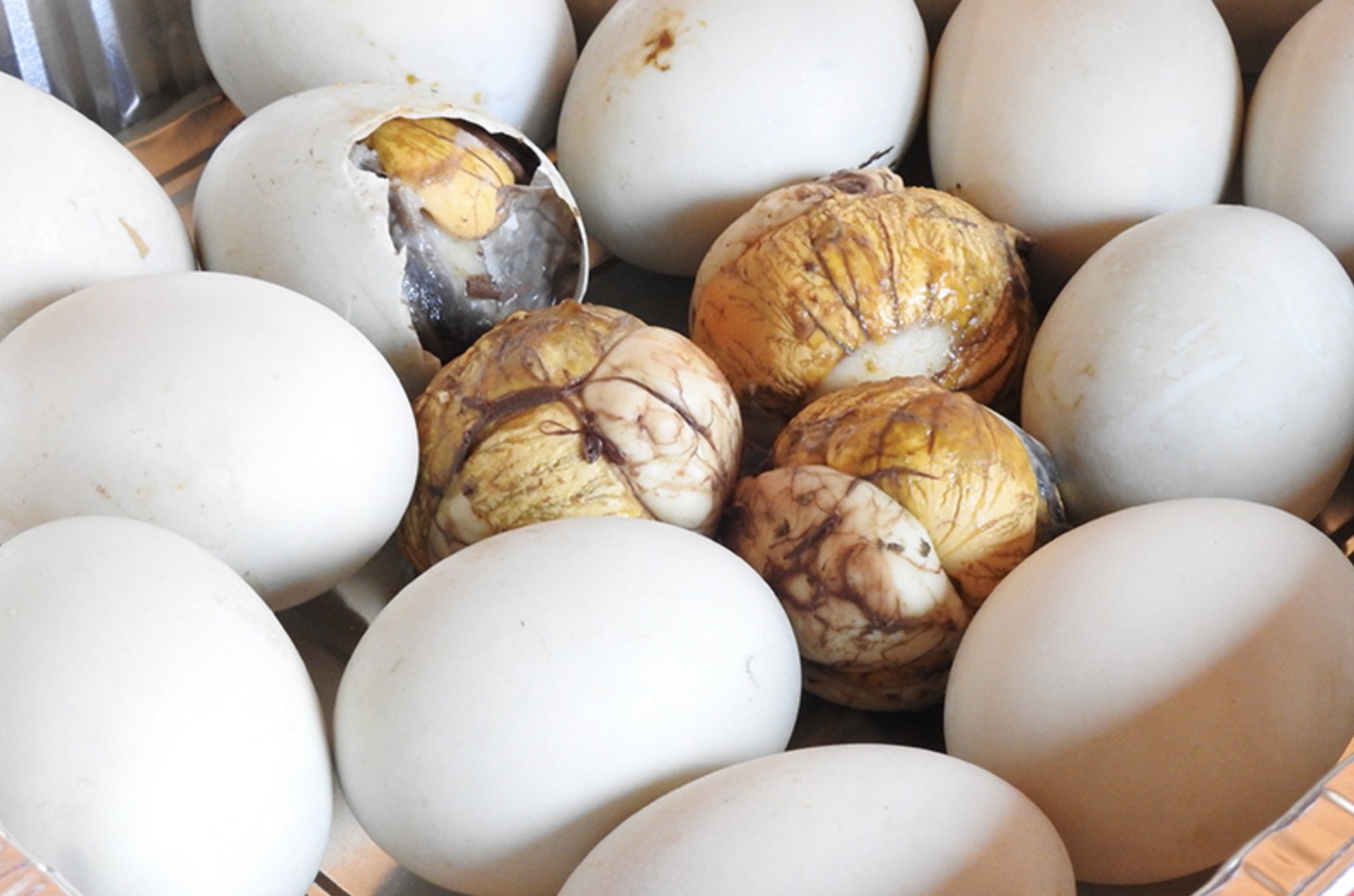 34 Cursed Pics of Eggs You Don't Want to Eat | eBaum's World