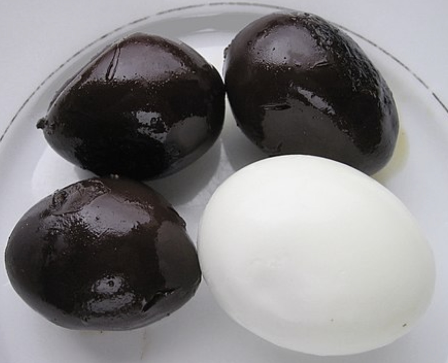 Cursed Eggs We Don't Think You'll Want for Breakfast | eBaum's World