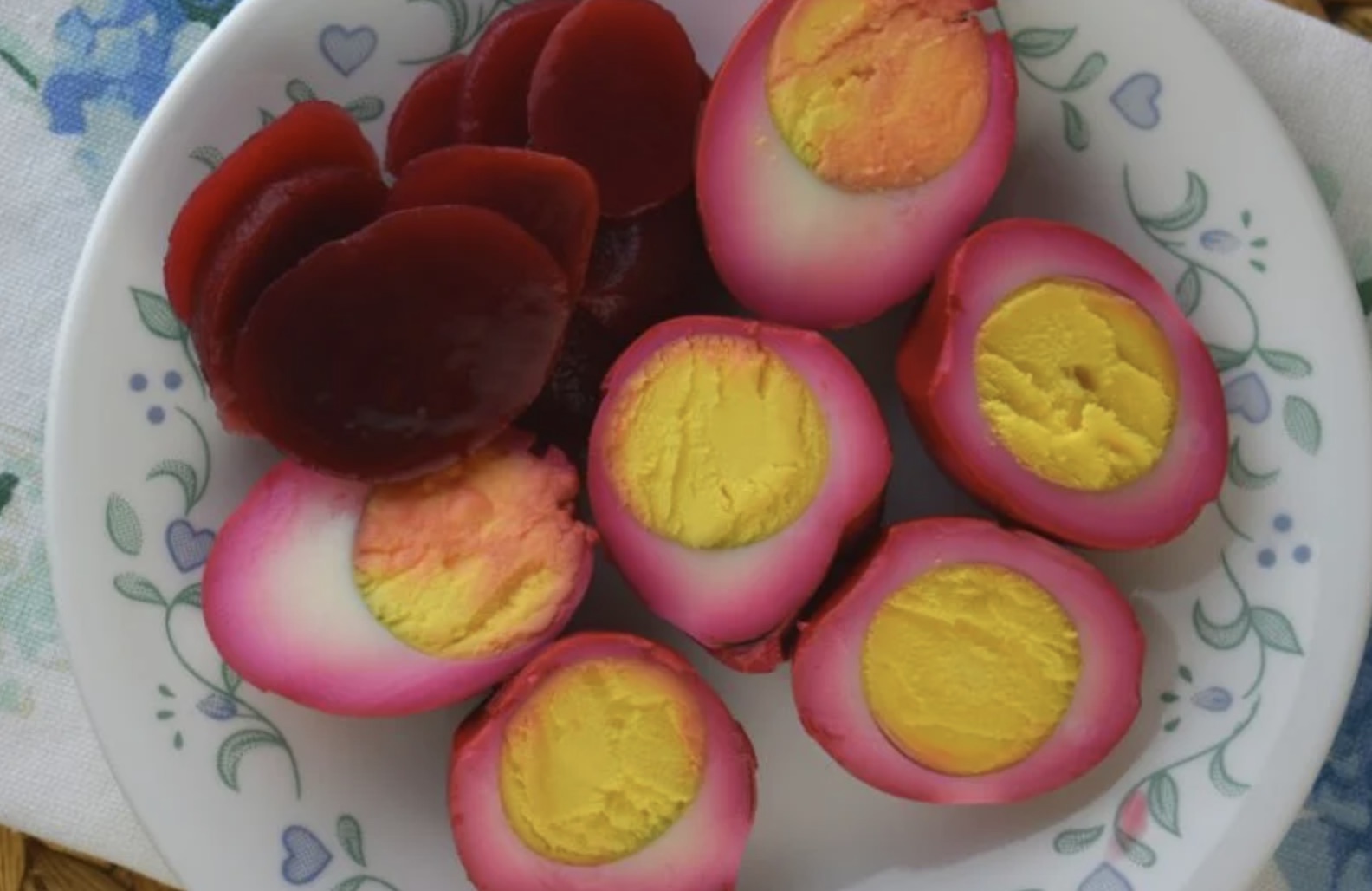 Cursed Eggs We Don't Think You'll Want for Breakfast | eBaum's World