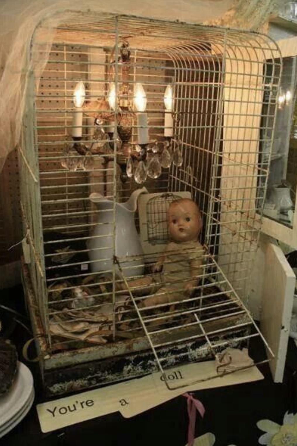 40 Cursed Randoms to Turn the Lights Out | eBaum's World