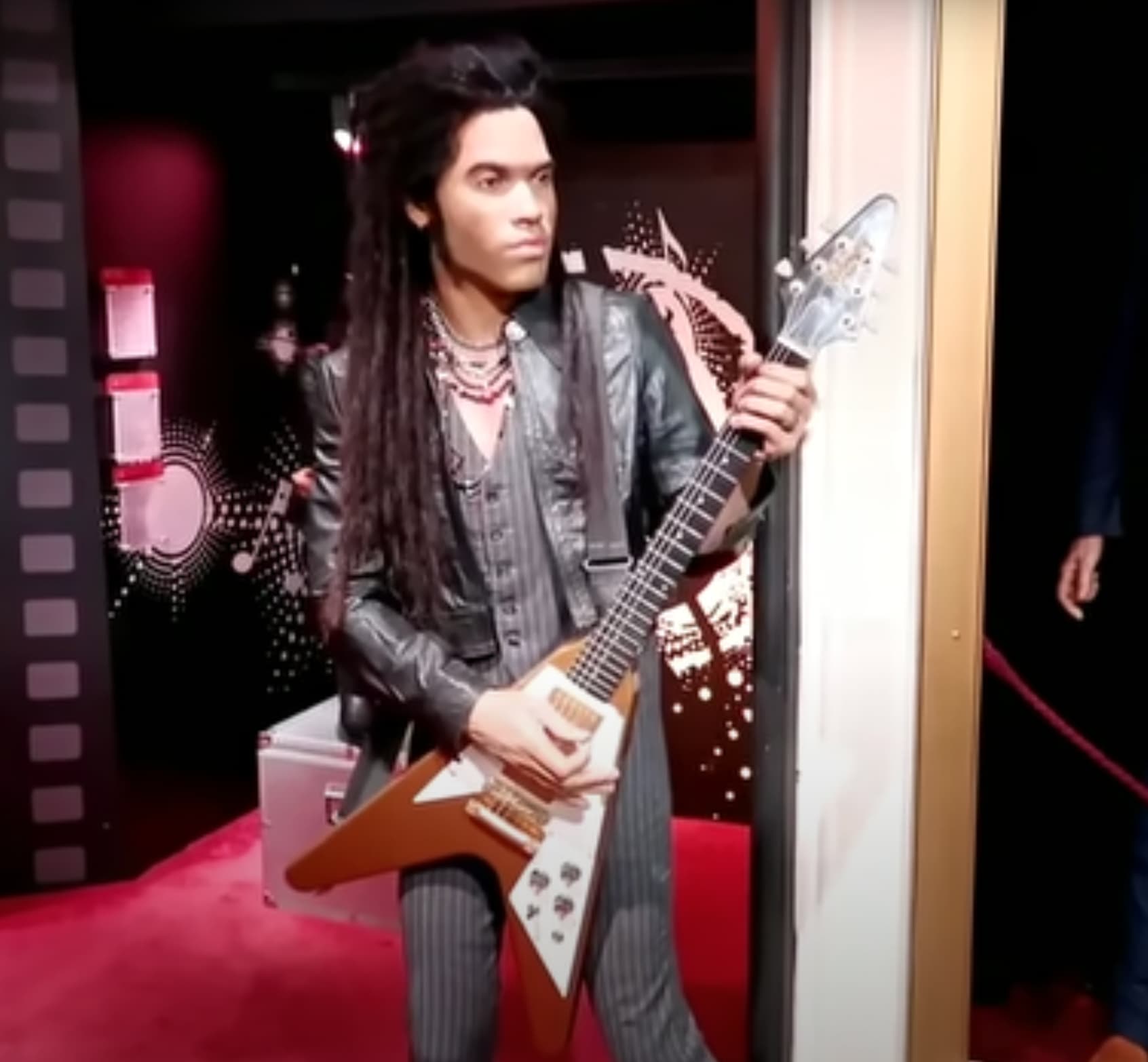 Classic Rockers With the Most Embarrassing Wax Figures | eBaum's World