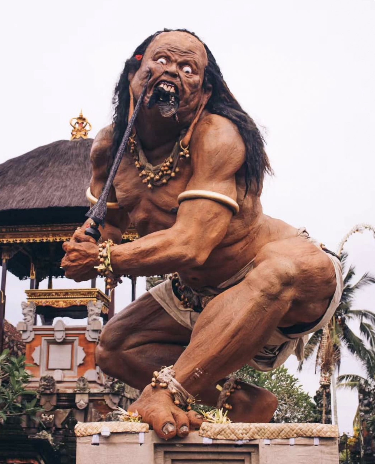 40 Late-Night Cursed Pics to Show Your Sleep Demon | eBaum's World