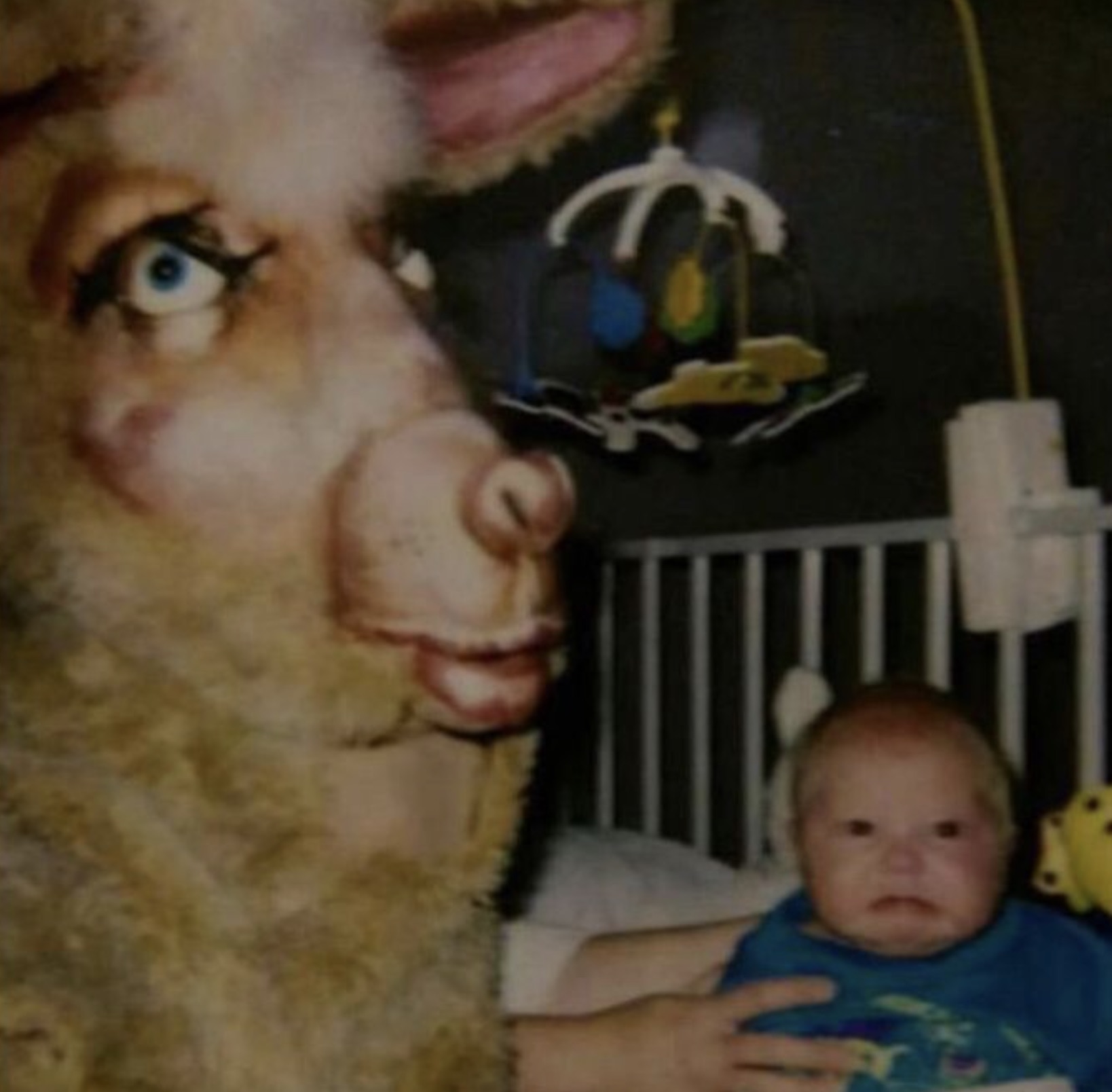 40 Late-Night Cursed Pics to Show Your Sleep Demon | eBaum's World